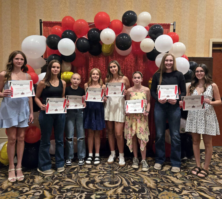 Thunder Softball hands out season awards - Medicine Hat NewsMedicine ...