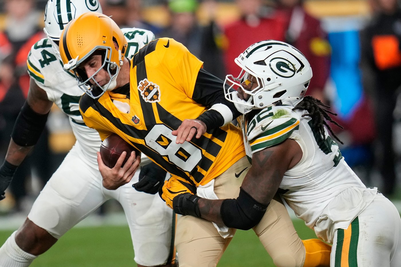 Aaron Rodgers and the Steelers fall short in QB's reunion with Green Bay as Love leads 35-25 win ...