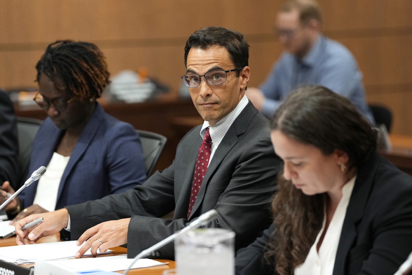 Budget watchdog calls for more transparency after Liberals shift fiscal anchors - Medicine Hat ...