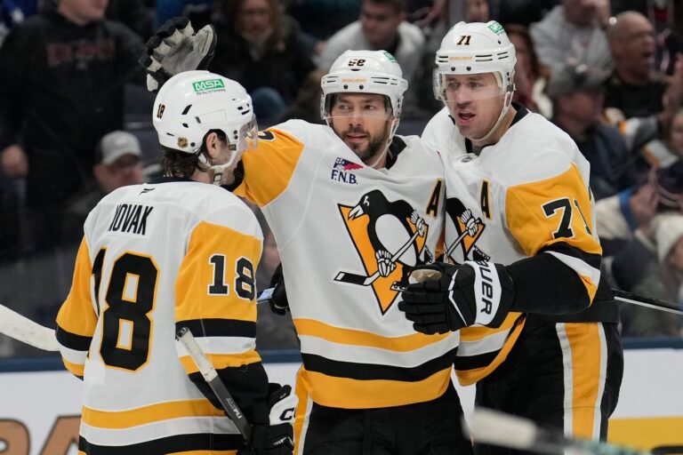 Letang scores in OT, Crosby nets 2 as Penguins beat Blue Jackets 4-3 ...