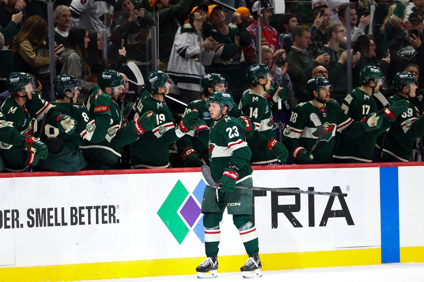 Wild stop five-game losing skid with 5-2 win over banged-up Canucks ...