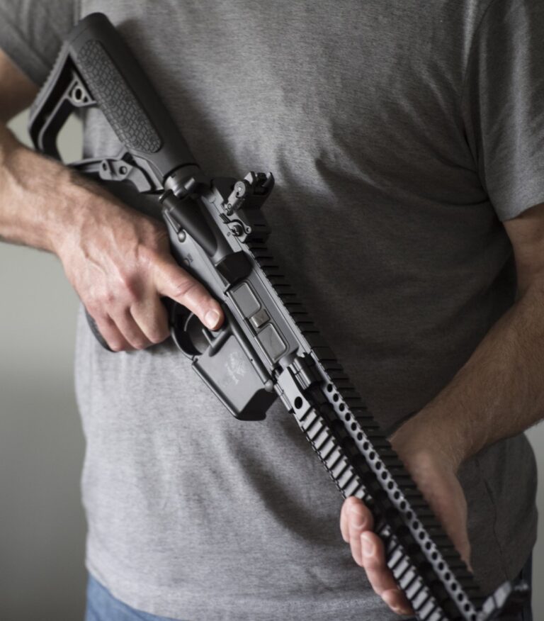 4d57c0a38409ba666c3f17fdee42aa70a79940a84644c236a302ddef538982ee ...