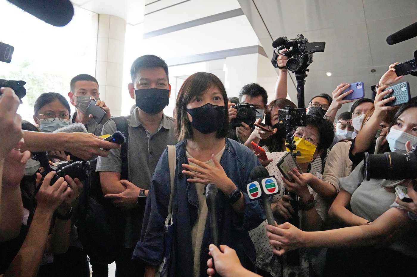 Former Apple Daily staff plead for lighter sentences in landmark Hong ...