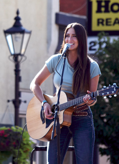 Local musician vies for main-stage booking at Country Thunder Alberta ...
