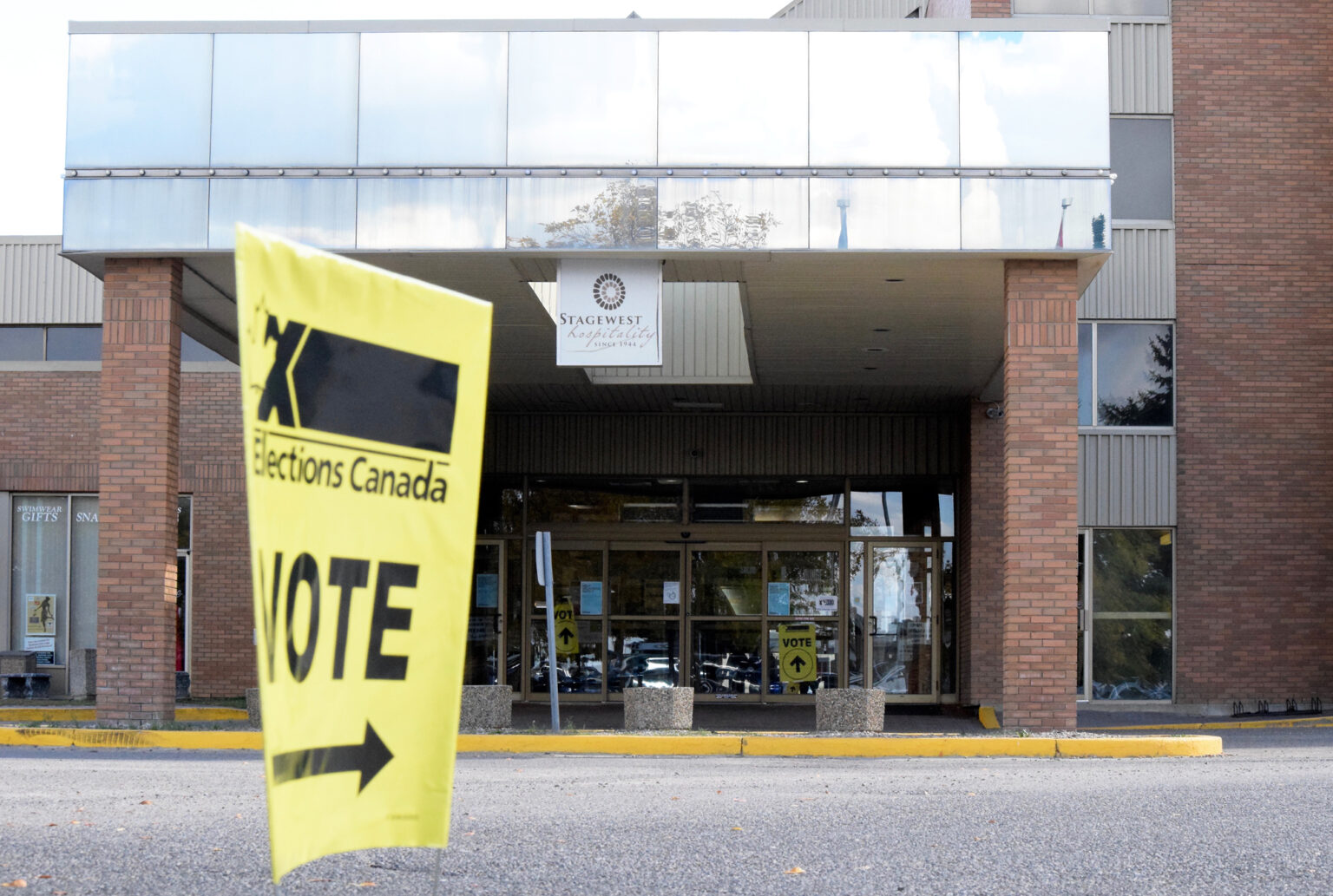 Election: Hat ballot grows as candidates announce - Medicine Hat ...